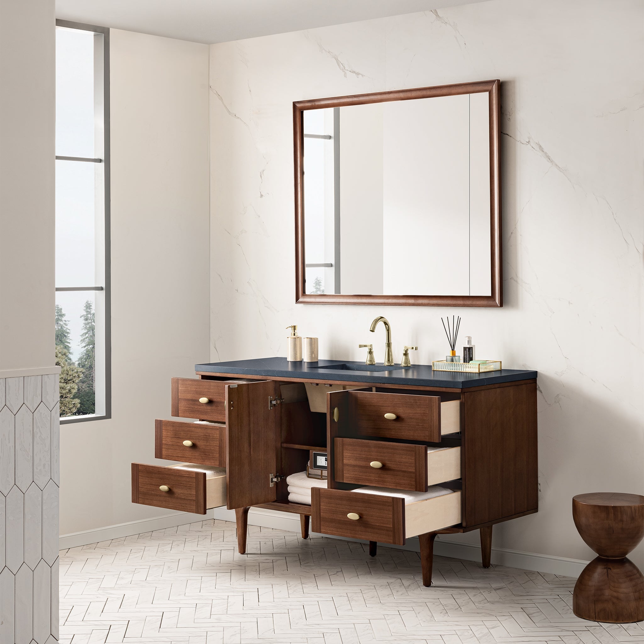 Amberly 60" Single Vanity in Mid-Century Walnut – James Martin Vanities